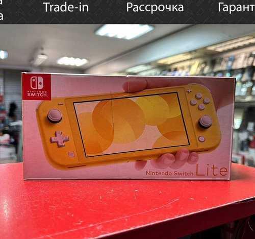 Игровая консоль Nintendo Switch Lite желтый