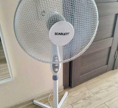 Вентилятор напольный Scarlett