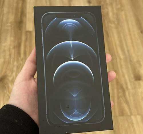 Коробка от iPhone 12 pro 256 гб