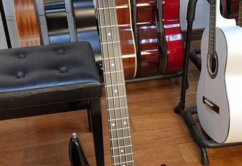 Новая четырехструнная бас-гитара terris THB-43 SB