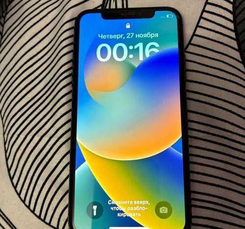 iPhone X, 64 ГБ