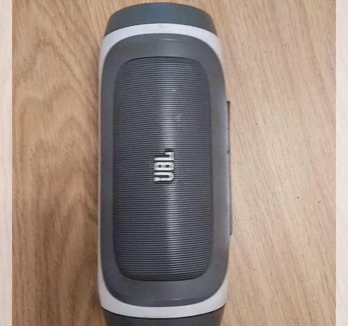 Музыкальная колонка jbl