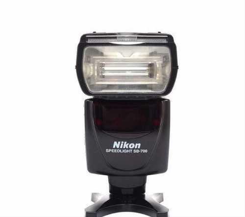 Nikon Speedlight SB-700 (9666)