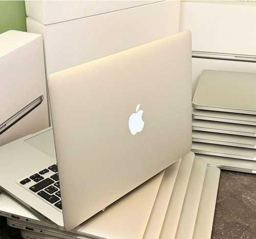 Apple macbook air в отличном состоянии