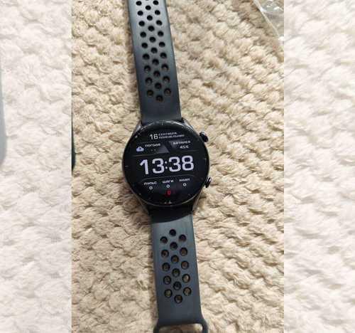 Умные часы Amazfit GTR 3