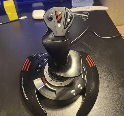 Джостик для авиасимулятора thrustmaster t-flight