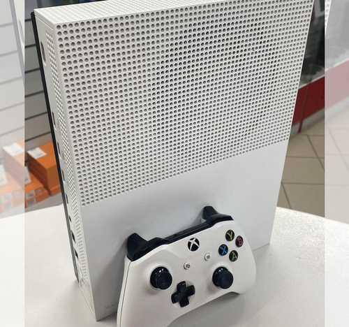 Приставка Xbox One S 500Gb