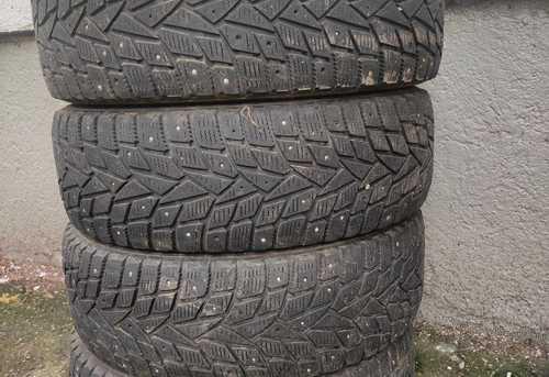 Dunlop Grandtrek Ice 02 225/65 R17 106