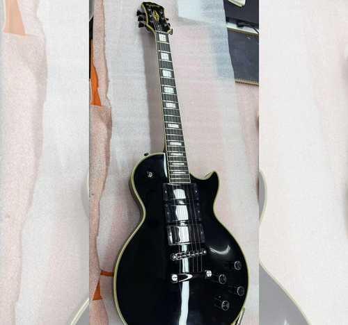 Epiphone les paul custom pro с тремя топ звучками