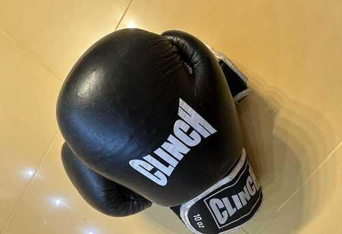 Боксерские перчатки clinch 10 oz