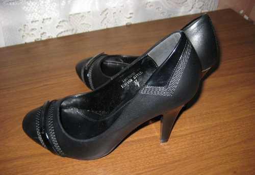 Туфли чёрные женские