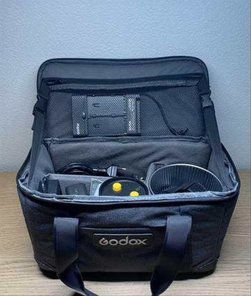 Godox ml60 +2 аккумулятора
