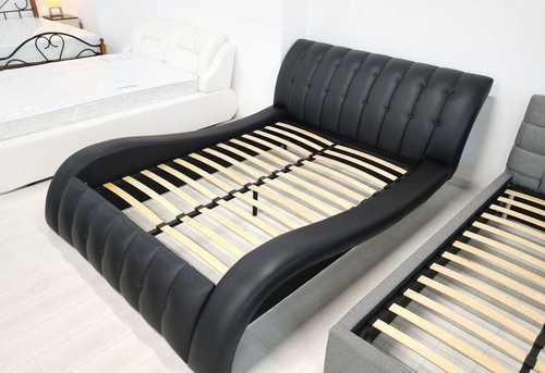 Кровать 140х200 черная Мадрид