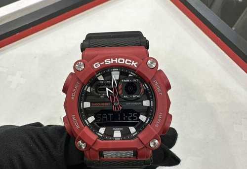 Мужские наручные часы Casio G-Shock GA-900-4AER