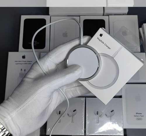 Беспроводная зарядка MagSafe Charger