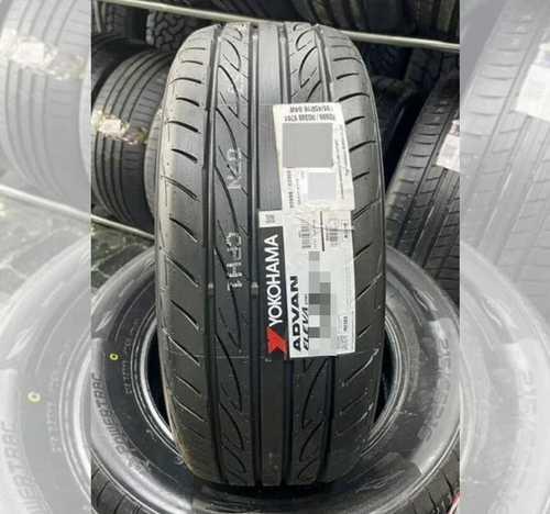 Yokohama Advan Fleva V701 215/50 R17 95W