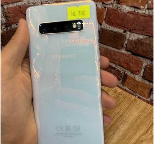 Samsung Galaxy S10, 8/128 ГБ