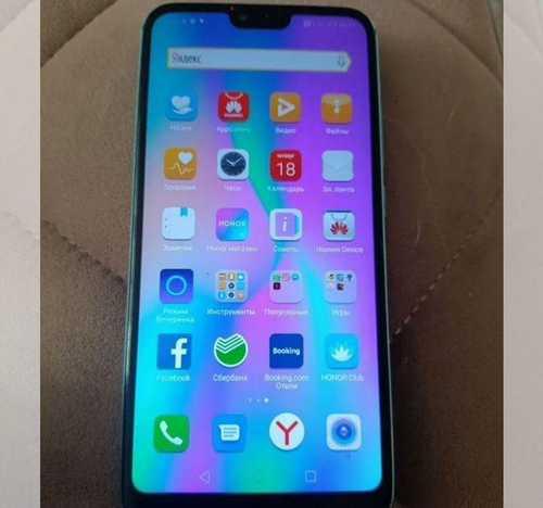 HONOR 10, 4/64 ГБ