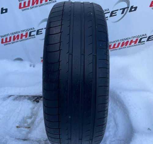 Michelin Latitude Sport 235/55 R17