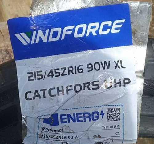 Windforce Catchfors UHP 215/45 R16