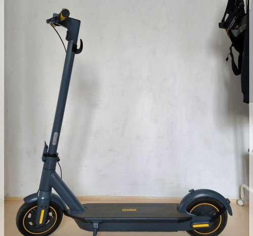 Электросамокат Segway Ninebot Max G30