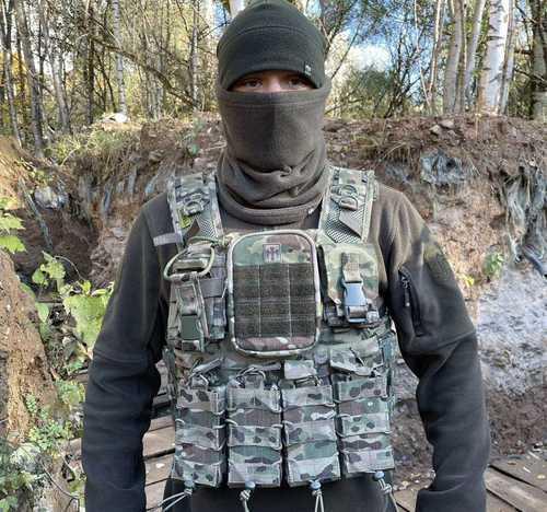 Жилет в камуфляже для отдыха