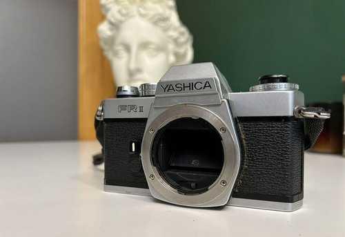 Пленочный фотоаппарат Yashica FR II
