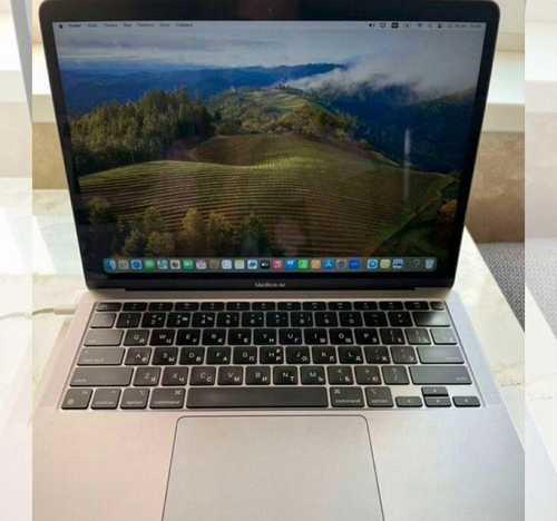 Apple macbook air 13 2020 m1