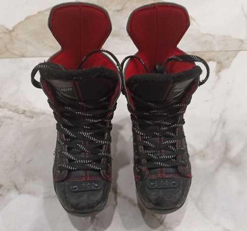 Коньки детские Bauer YTH 11
