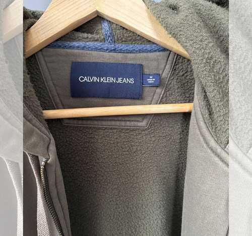 Толстовка с капюшоном calvin klein jeans