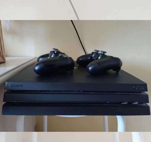 Sony playstation 4 pro 1tb с играми