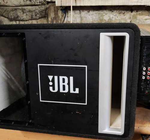 Сабвуфер JBL и усилитель 4 х канальный