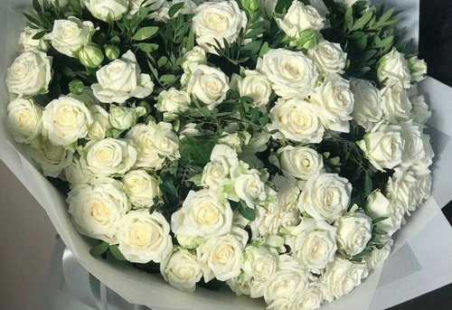 Букет с кустовыми розами,цветы с доставкой Самара