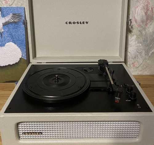 Виниловый проигрыватель crosley voyager