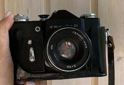 Плёночный фотоаппарат Зенит-В Гелиос -44м