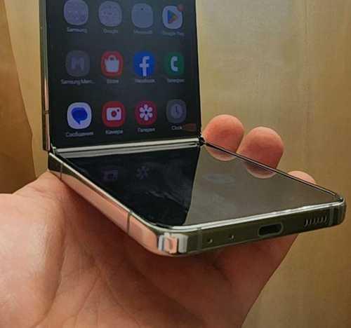 Samsung Galaxy Z Flip5, 8/256 ГБ