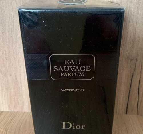 Мужские духи Dior sauvage