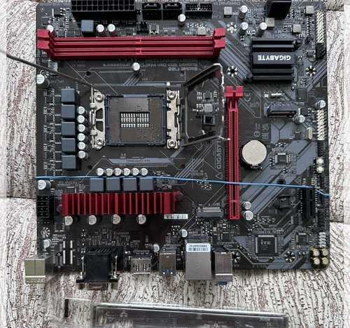 Материнская плата lga 1700 b660m ddr4 на восст