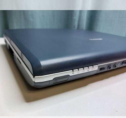 Ноутбук toshiba satellite 1400-503