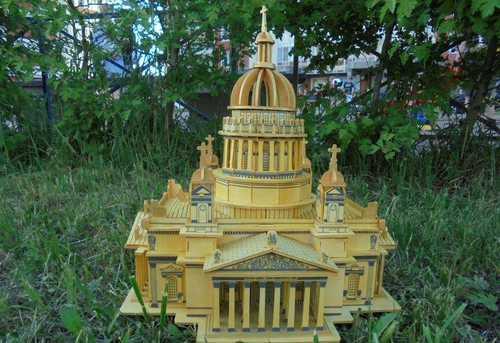 Деревянная модель исаакиевского собора