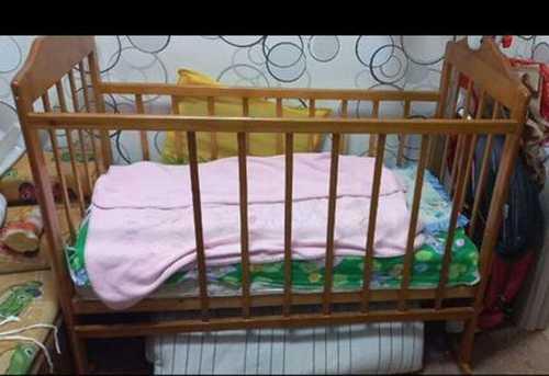 Кроватка детская с матрасом бу