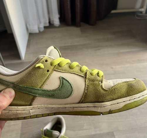 Кроссовки nike sb dunk low green apple