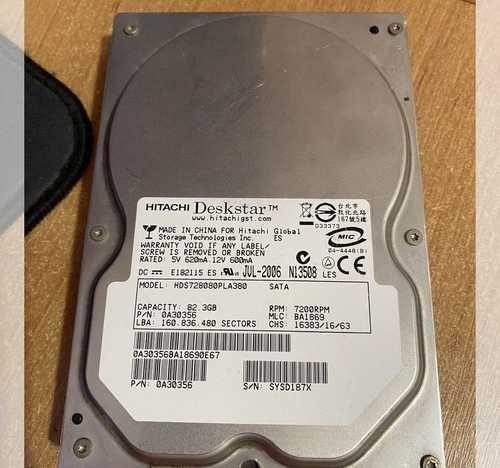 Жесткий диск Hitachi 82,3gb