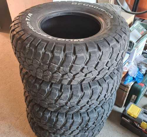 Bfgoodrich Mud-Terrain T/A KM2 265/75 R16