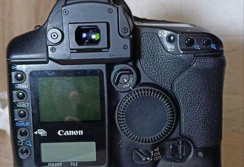 Зеркальный фотоаппарат canon 1Ds mark ii