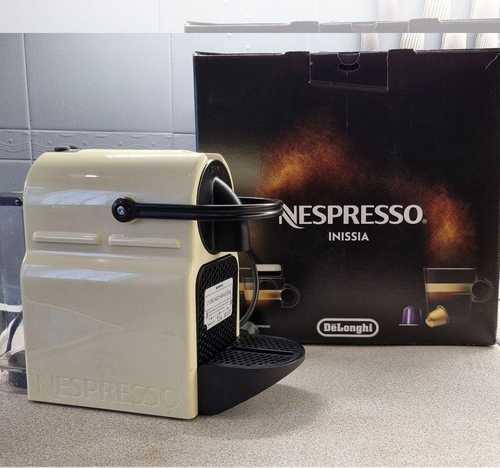 Капсульная кофемашина De'Longhi Nespresso Inissia