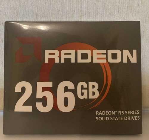 SSD AMD Radeon R5 256GB