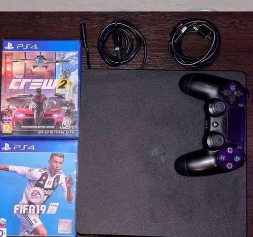 Sony playstation 4 slim