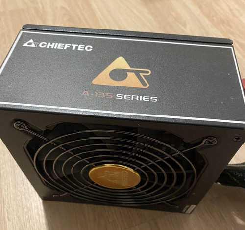 Блок питания chieftec 1000w aps 1000cb