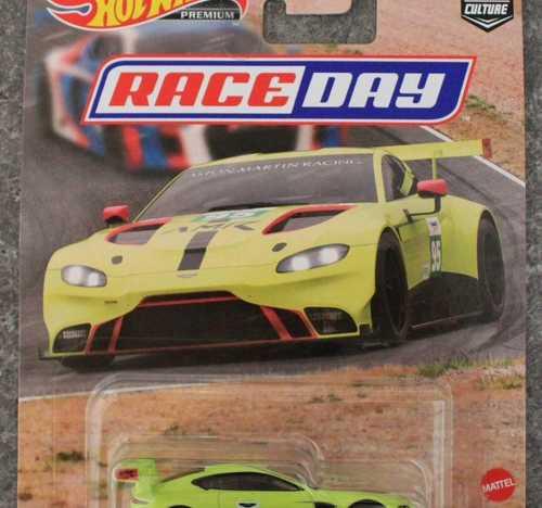 Hot wheels Race Day Aston Martin Vantage GTE